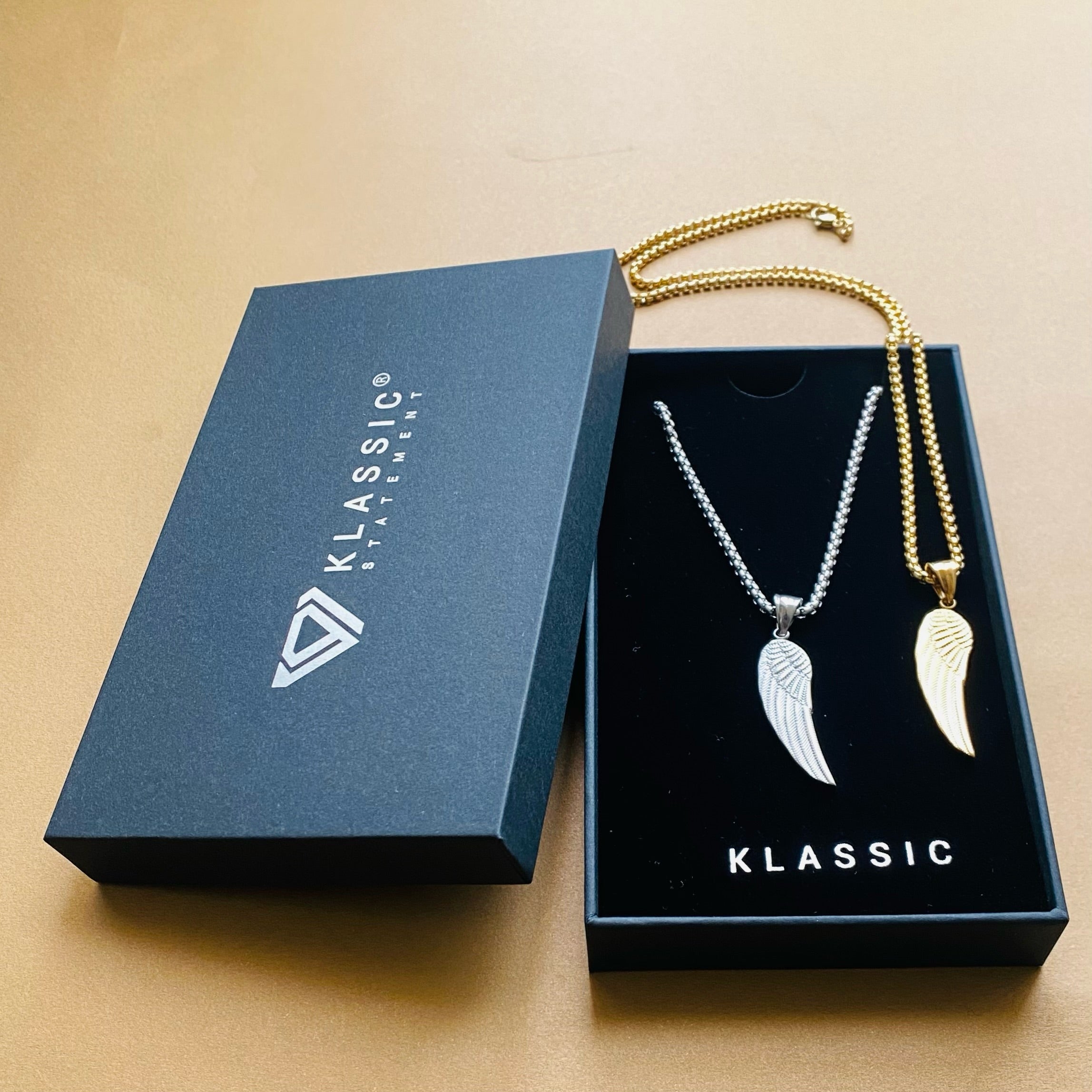 FEATHER – Klassic Statement